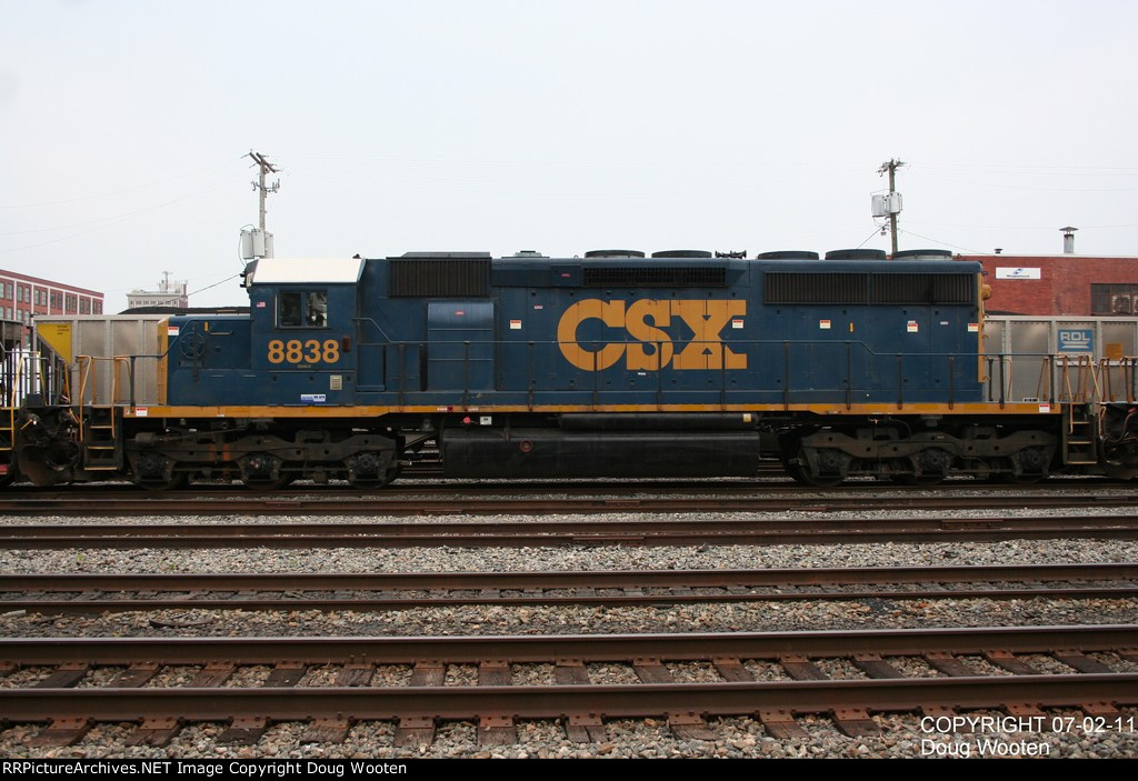 CSXT 8838